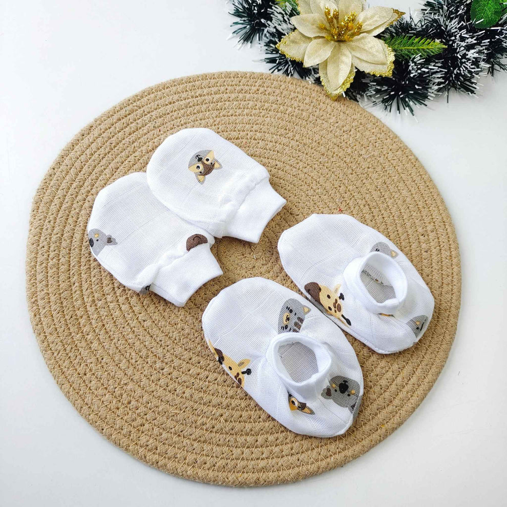 Muslin Mittens Booties Set – Animals – Pikaboo Kidz