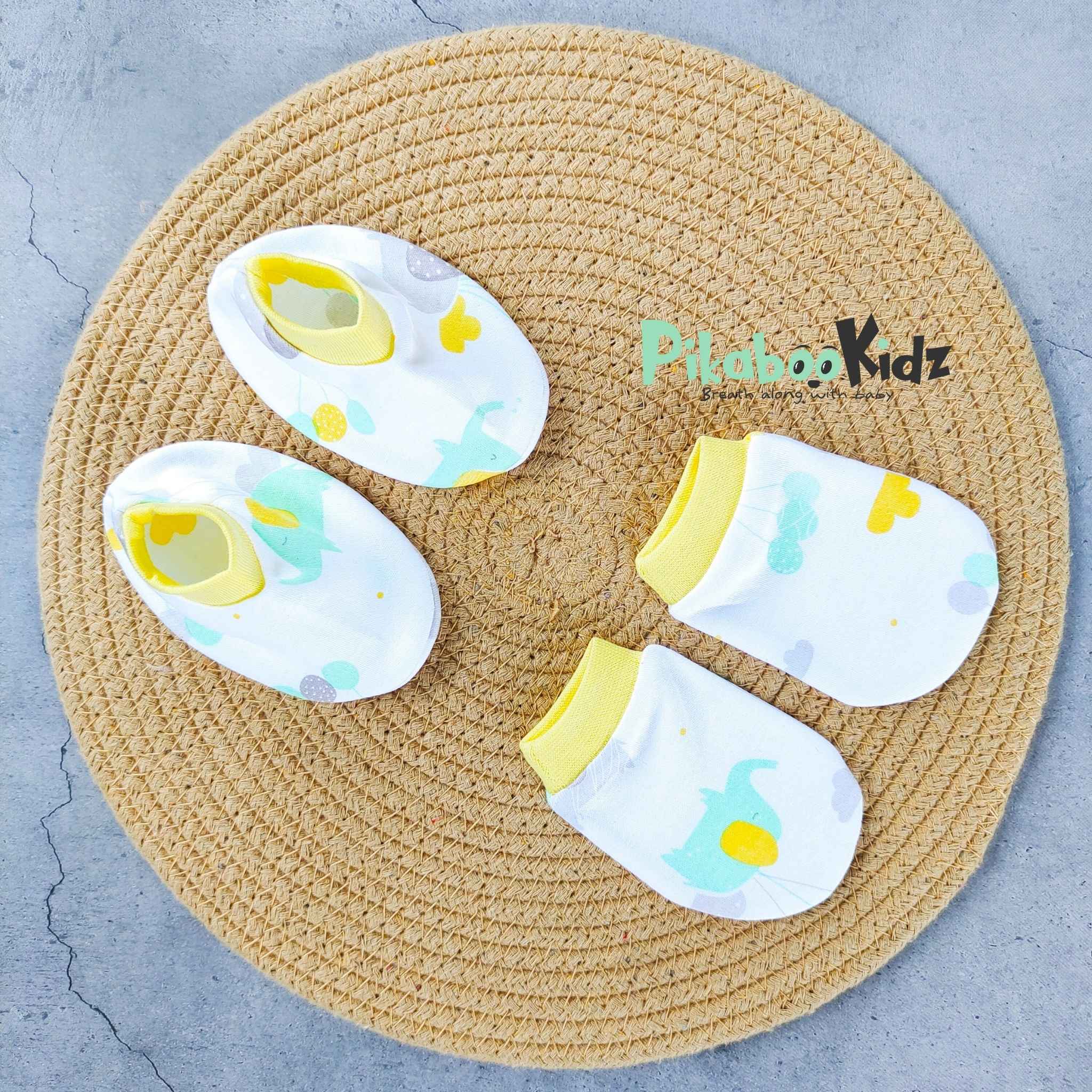 Mittens Booties Set – Elephant Yellow – Pikaboo Kidz